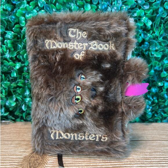 Universal Studio | Office | Harry Potter Monster Book Of Monsters ...